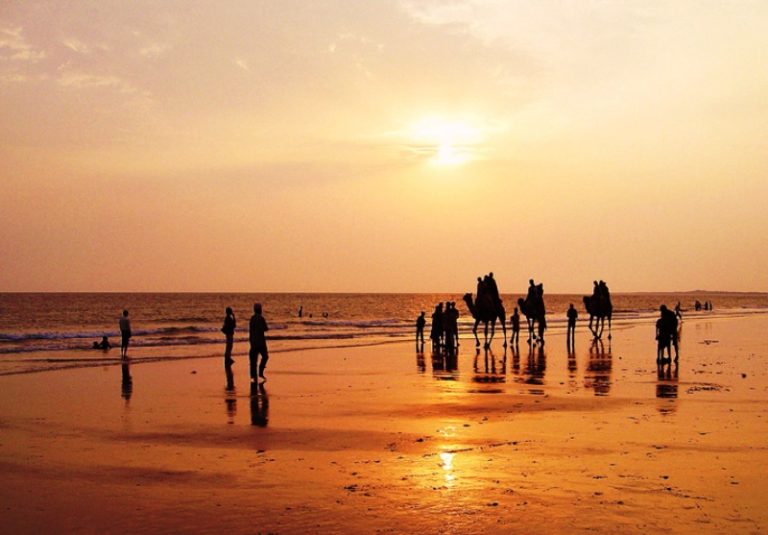 10 Popular Beaches in Gujarat - Tusk Travel