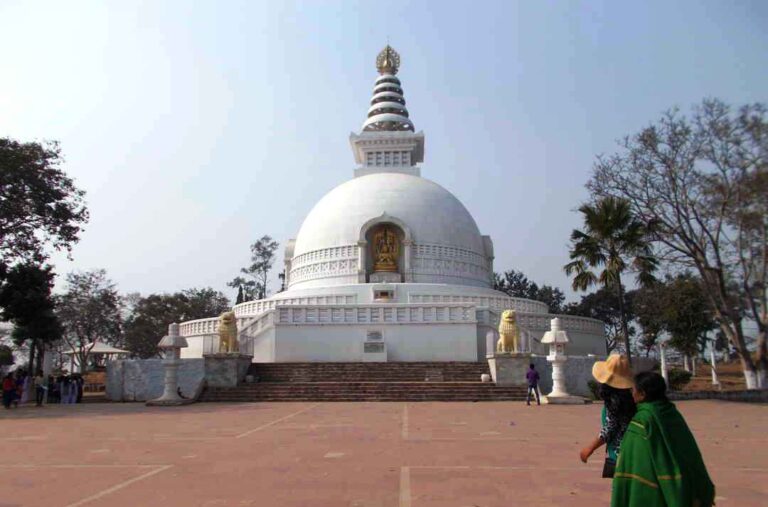 Top 10 Temple to Visit in Bihar for Religious Getaway - Tusk Travel Blog