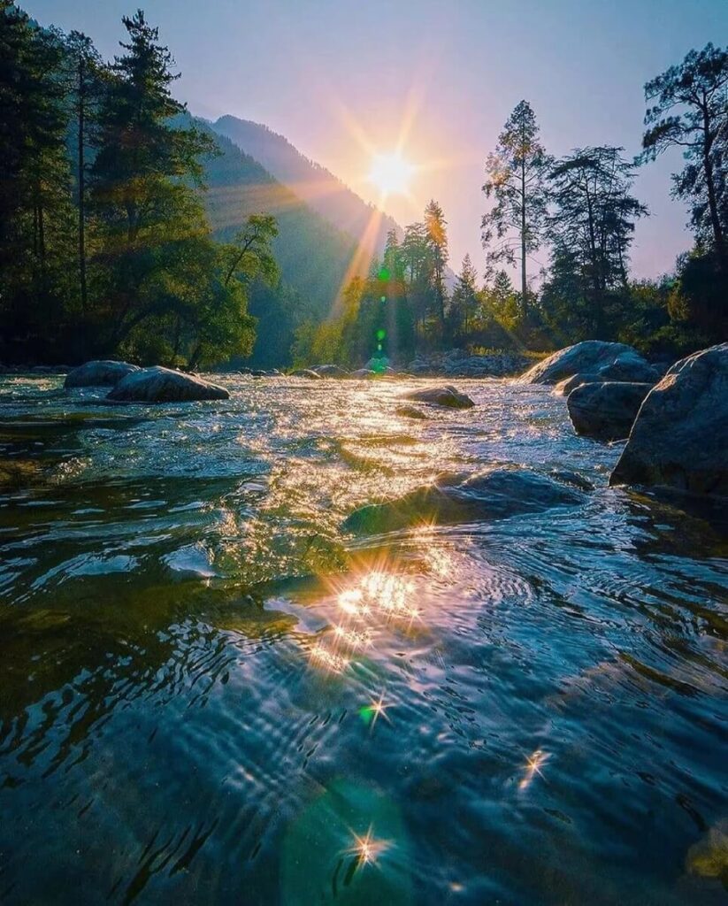 A Guide to Travel to Kasol: The Best Times to Visit with Activities ...