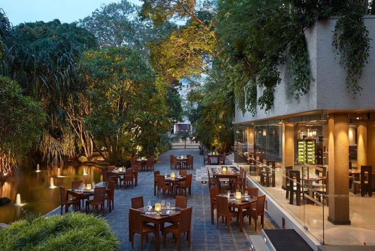 10 Famous Restaurants in Colombo - Top Places to Eat and Treat - Tusk ...