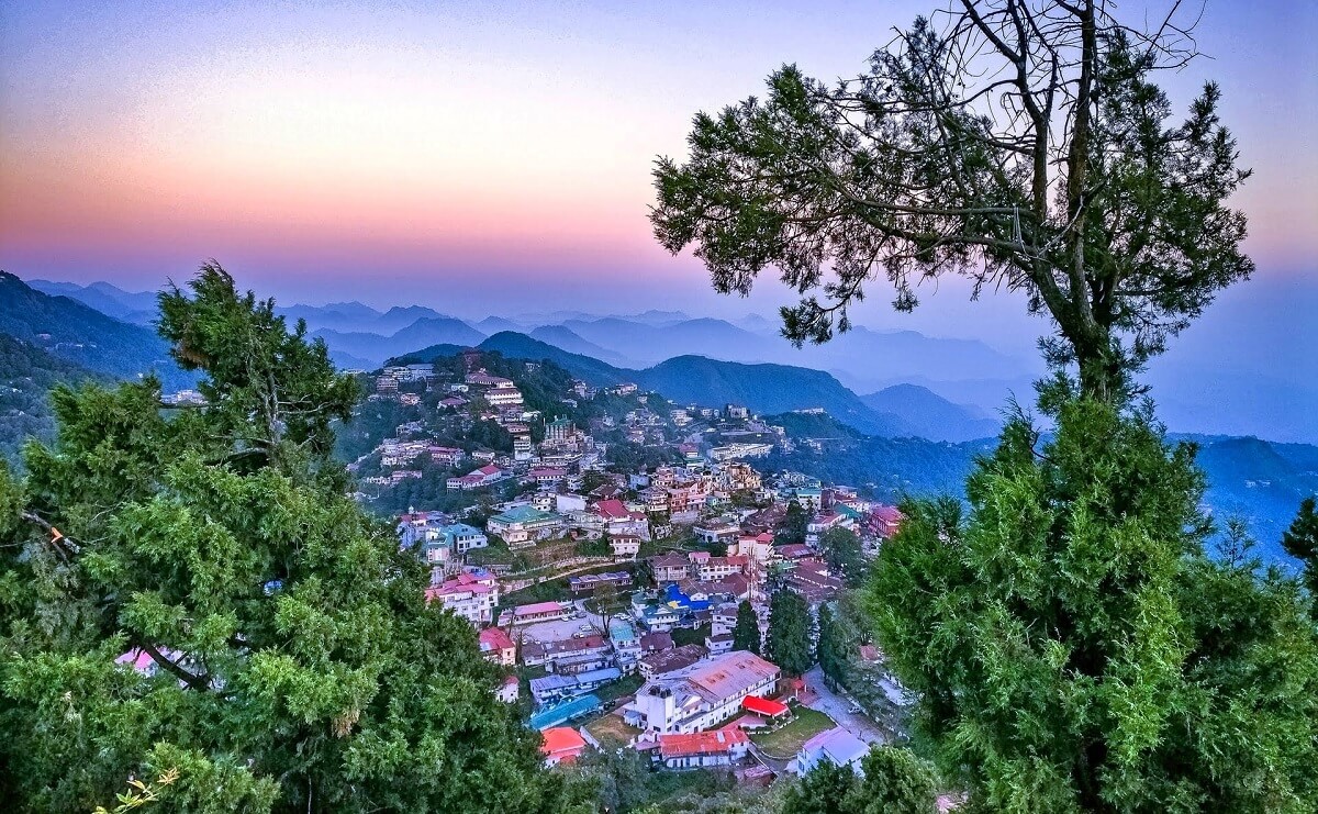 Mussoorie Weather in March 2026 - Temperature & Guide