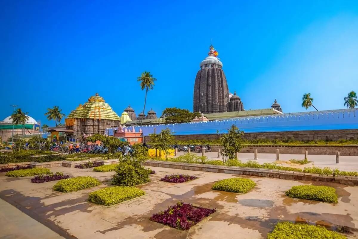 Top 12 Tourist Spots in Odisha for November 2026